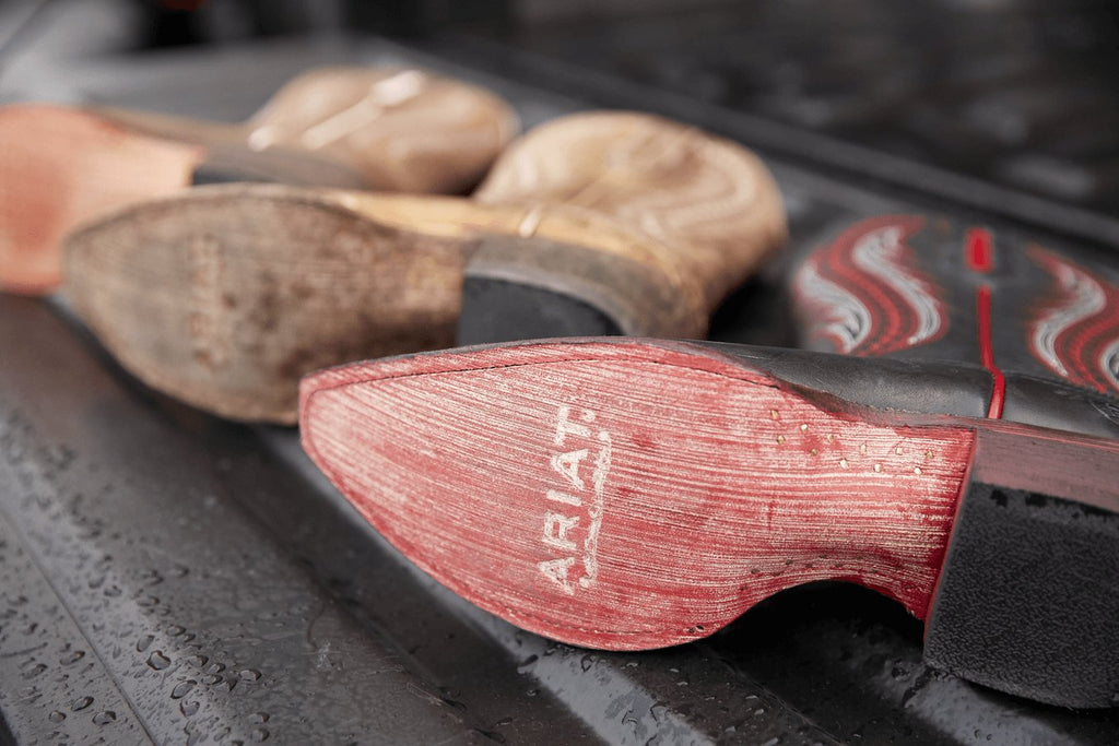 Shop Ariat Boots & Apparel at the Best Prices